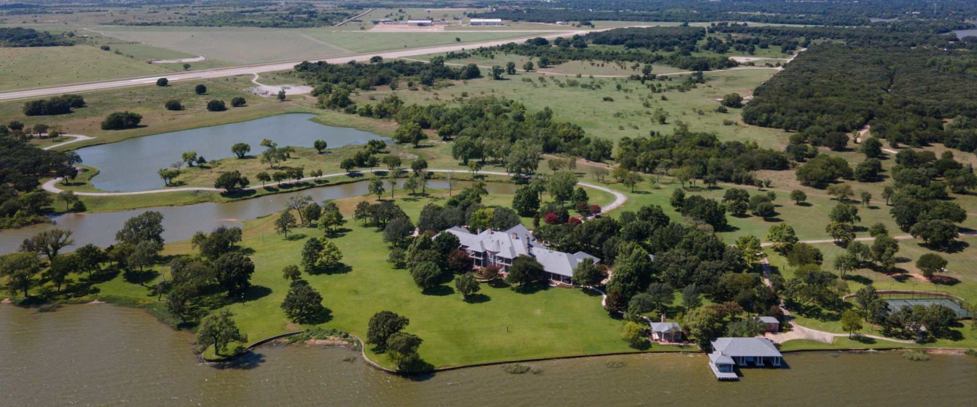What Types of Ministries Do Churches in Tarrant County, Texas Offer?
